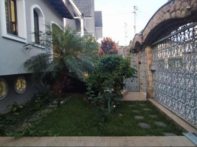 Casa com 3 dormitórios à venda, 398 m² por R$ 1.400.000,00 Vila Galvão Guarulhos/SP