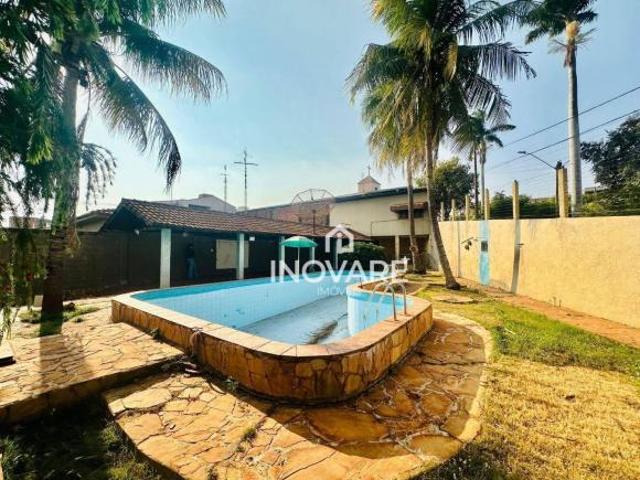 Casa com 3 dormitórios à venda, 392 m² por R$ 1.300.000,00 Alto da Boa Vista Itumbiara/GO