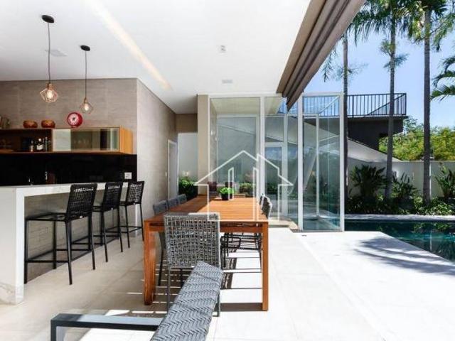 Casa com 3 dormitórios à venda, 393 m² por R$ 4.800.000,00 Urbanova São José dos Campos/SP