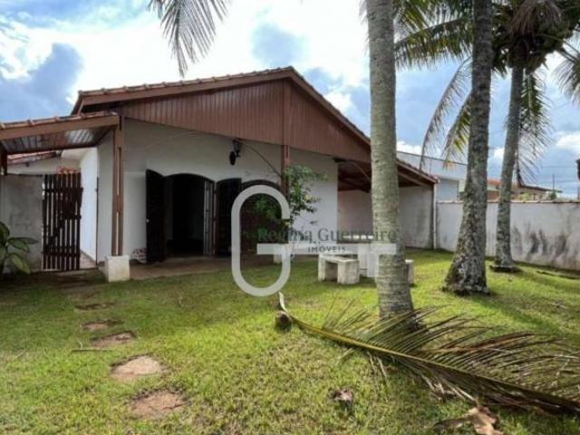 Casa com 3 dormitórios à venda, 393 m² por R$ 870.000,00 Estância Balneária Belmira Novaes Peruí