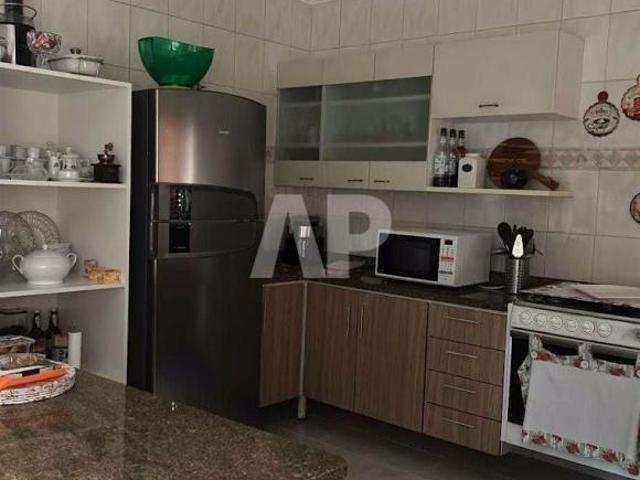 Casa com 3 dormitórios à venda, 406 m² por R$ 1.450.000,00 Jardim Celani Salto/SP