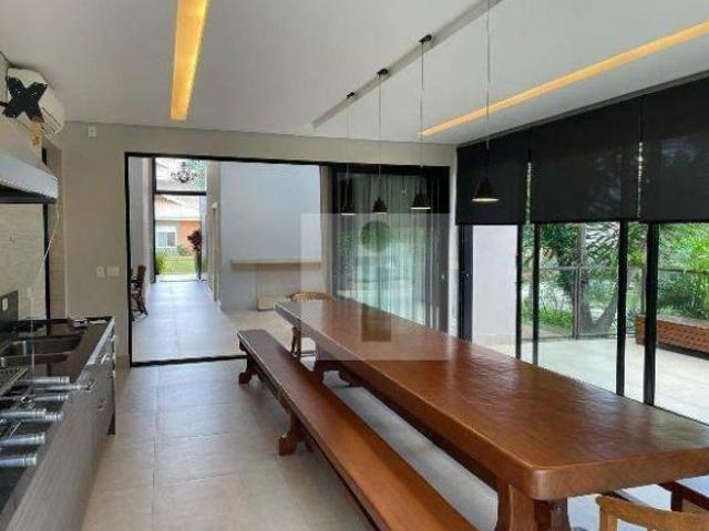Casa com 3 dormitórios à venda, 409 m² por R$ 4.278.000,00 Parque das Araucárias Campinas/SP
