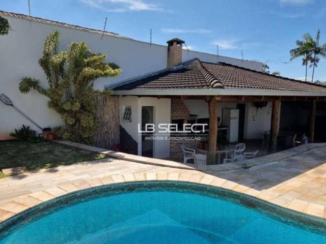 Casa com 3 dormitórios à venda, 400 m² por R$ 1.750.000,00 Cidade Jardim Uberlândia/MG