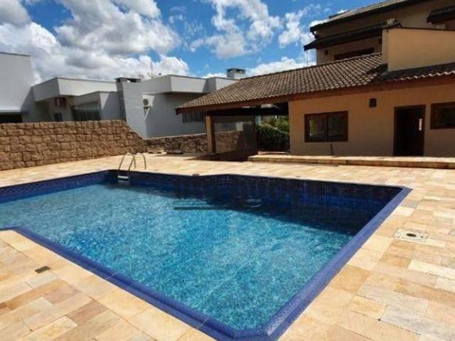 Casa com 3 dormitórios à venda, 400 m² por R$ 1.800.000,00 Condomínio Campos de Santo Antônio It