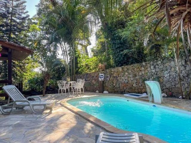 Casa com 3 dormitórios à venda, 400 m² por R$ 1.330.000,00 Residencial Reserva Das Hortensias Ma