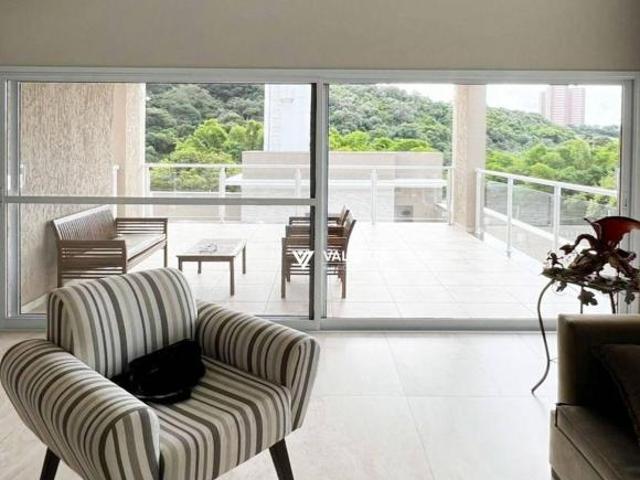 Casa com 3 dormitórios à venda, 400 m² por R$ 2.400.000,00 Jardim Gramados de Sorocaba Sorocaba/