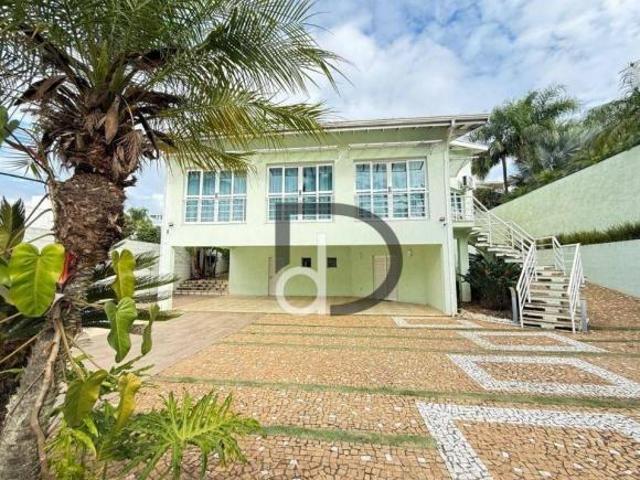 Casa com 3 dormitórios à venda, 400 m² por R$ 2.150.000,00 Condomínio Marambaia Vinhedo/SP
