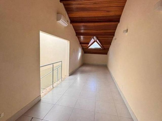 Casa com 3 dormitórios à venda, 400 m² por R$ 2.200.000,00 Condomínio Reserva Ibirapitanga Santa