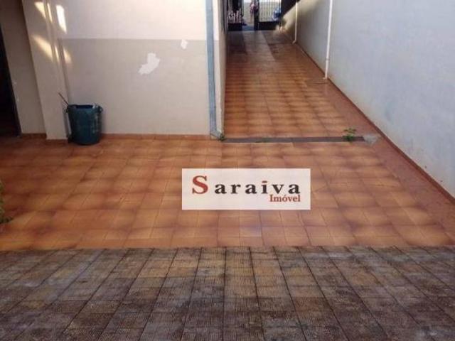 Casa com 3 dormitórios à venda, 400 m² por R$ 370.000,00 Centro Itapuí/SP