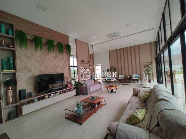 Casa com 3 dormitórios à venda, 400 m² por R$ 4.460.000,00 Medeiros Jundiaí/SP