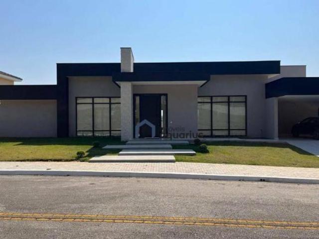 Casa com 3 dormitórios à venda, 402 m² por Vila São Germano Paraibuna/SP