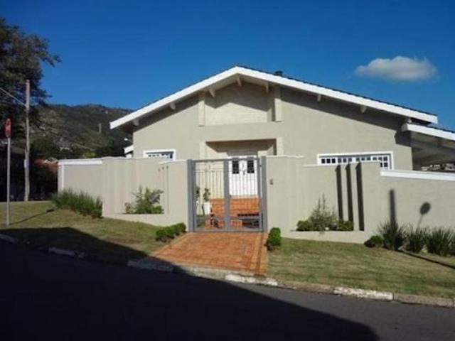 Casa com 3 dormitórios à venda, 412 m² por R$ 2.560.000,00 Condomínio Arco Iris Atibaia/SP