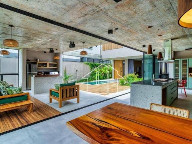 Casa com 3 dormitórios à venda, 428 m² por R$ 4.500.000,00 Urbanova São José dos Campos/SP