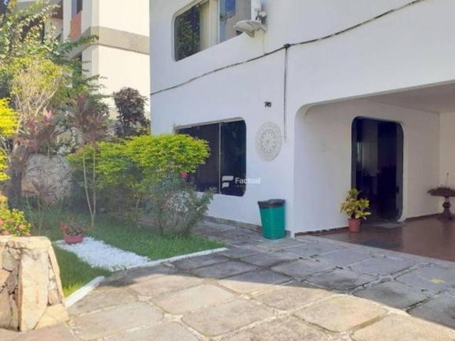 Casa com 3 dormitórios à venda, 420 m² por R$ 1.200.000,00 Tombo Guarujá/SP