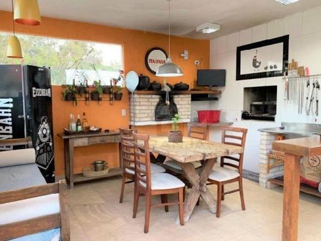 Casa com 3 dormitórios à venda, 434 m² por R$ 1.900.000,00 Granja Viana Jandira/SP