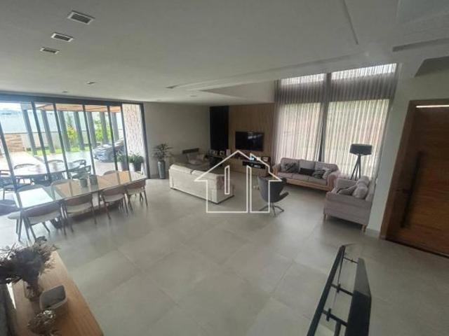 Casa com 3 dormitórios à venda, 430 m² por R$ 3.950.000,00 Condomínio Residencial Colinas do Parat