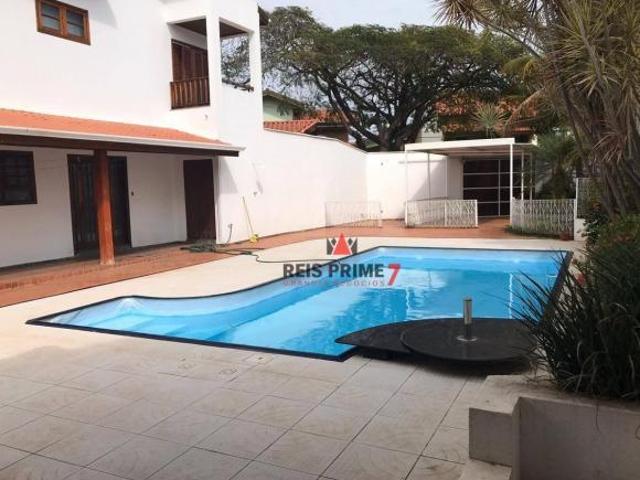 Casa com 3 dormitórios à venda, 443 m² por R$ 1.600.000,00 Condomínio Granja Olga I Sorocaba/SP