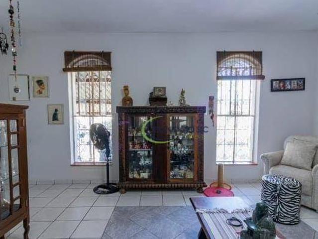 Casa com 3 dormitórios à venda, 450 m² por R$ 1.000.000,00 Jardim Bela Vista São José dos Campos