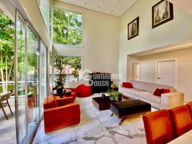 Casa com 3 dormitórios à venda, 450 m² por R$ 2.550.000,00 Condomínio Recanto dos Paturis Vinhed
