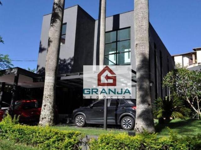 Casa com 3 dormitórios à venda, 460 m² por R$ 2.590.000,00 Granja Viana Jandira/SP
