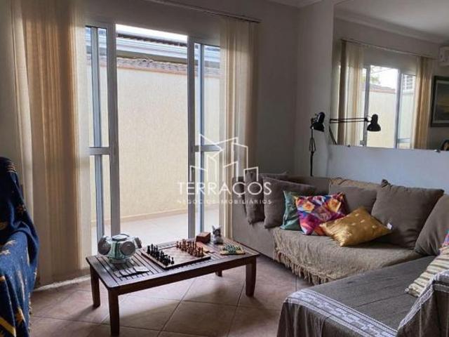Casa com 3 dormitórios à venda, 489 m² por R$ 1.079.000,00 Vila Nova Louveira/SP