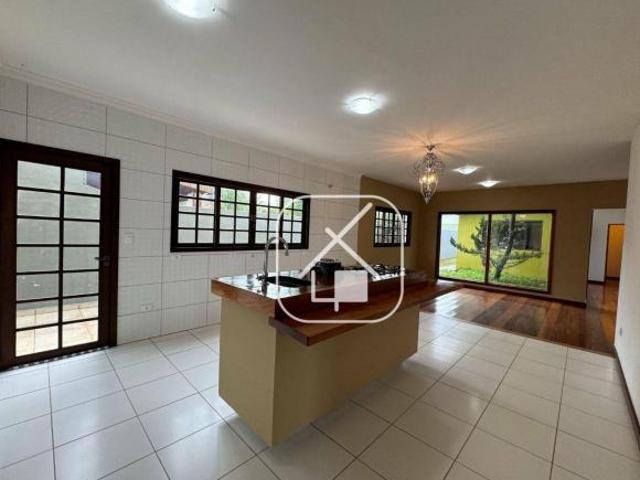 Casa com 3 dormitórios à venda, 500 m² por R$ 1.660.000,00 Bellard Guararema/SP