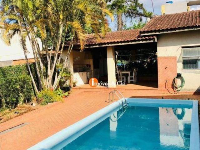 Casa com 3 dormitórios à venda, 500 m² por R$ 1.700.000,00 Centro Atibaia/SP