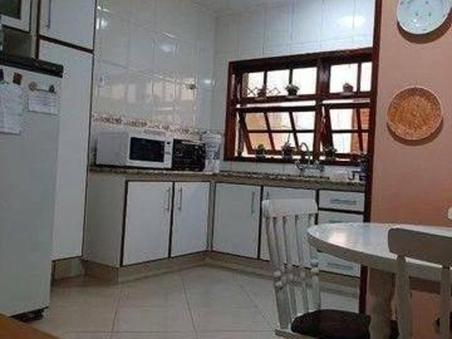 Casa com 3 dormitórios à venda, 512 m² por R$ 975.000,00 Vila Lavínia Mogi das Cruzes/SP