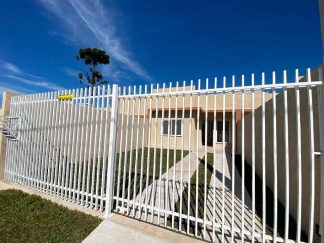 Casa com 3 dormitórios à venda, 52 m² por R$ 420.000,00 Costeira Araucária/PR