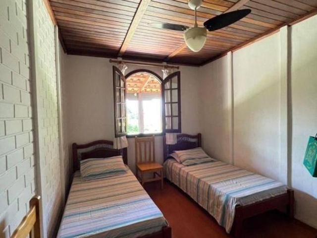Casa com 3 dormitórios à venda, 620 m² por R$ 1.590.000,00 Condomínio Hari Country Club Santa Is