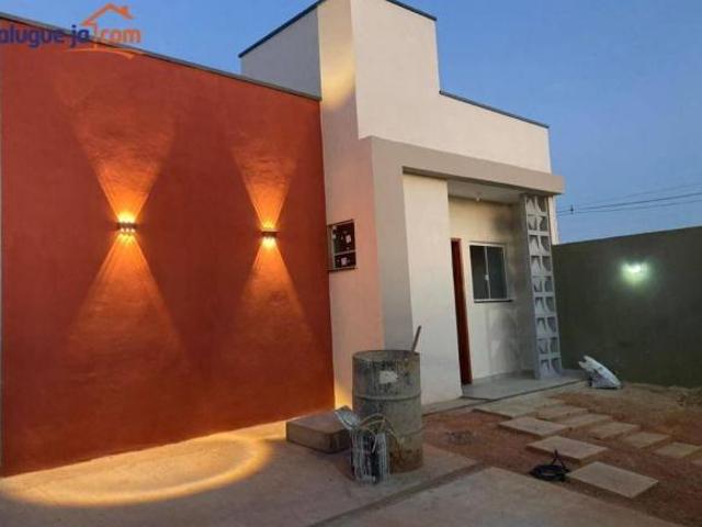 Casa com 3 dormitórios à venda, 64 m² por R$ 405.000 Borda da Mata Caçapava/SP