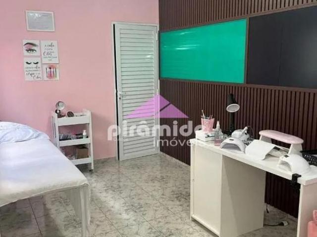 Casa com 3 dormitórios à venda, 68 m² por R$ 650.000,00 Conjunto Residencial Trinta e Um de Março