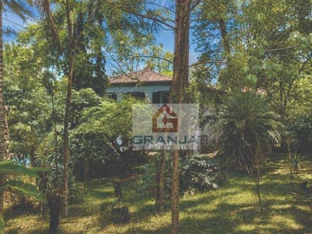 Casa com 3 dormitórios à venda, 698 m² por R$ 1.600.000,00 Granja Viana Carapicuíba/SP