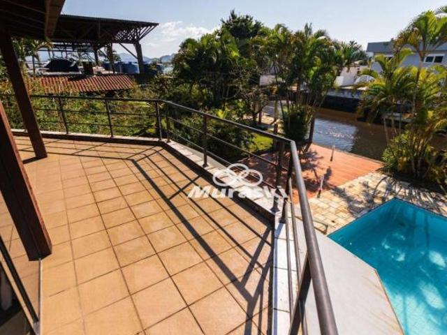 Casa com 3 dormitórios à venda, 700 m² por R$ 4.500.000,00 Piçarras Guaratuba/PR