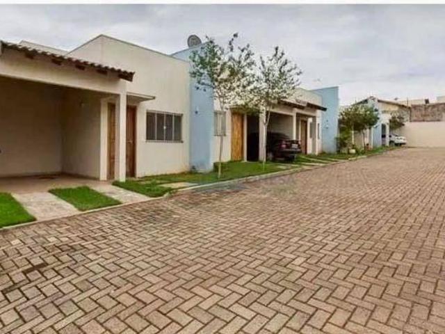 Casa com 3 dormitórios à venda, 74 m² por R$ 330.000,00 Aragarça Londrina/PR