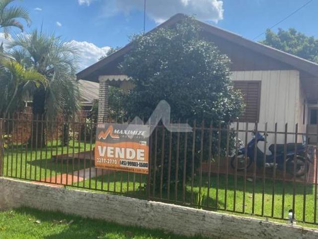 Casa com 3 dormitórios à venda,750.00 m, Vila Industrial, TOLEDO PR