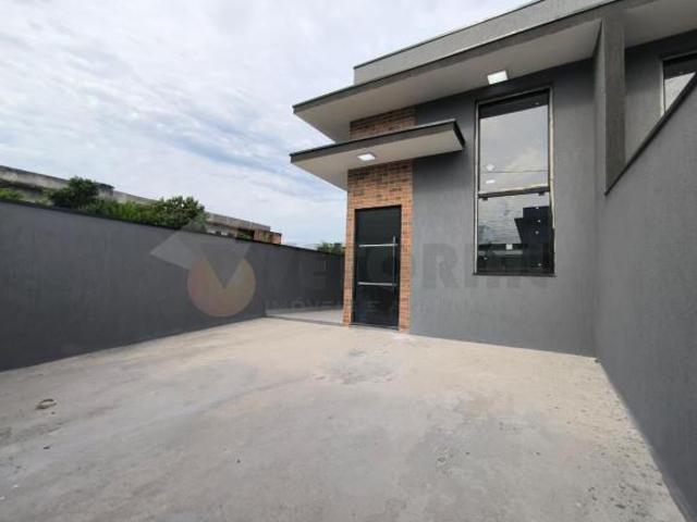 Casa com 3 dormitórios à venda, 76 m² por R$ 460.000,00 Balneário dos Golfinhos Caraguatatuba/SP
