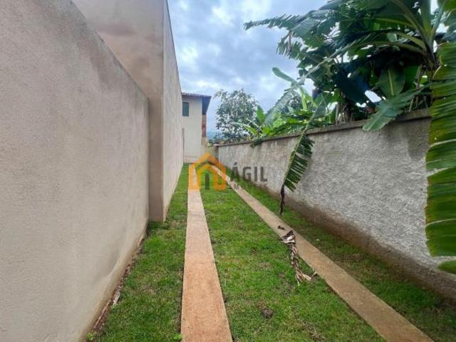 Casa com 3 dormitórios à venda, 76 m² por R$ 350.000,00 Resplendor Igarapé/MG