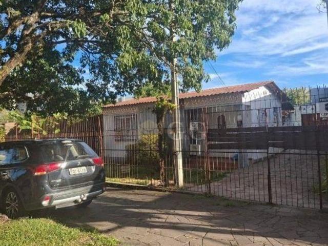 Casa com 3 dormitórios à venda, 80 m² por R$ 680.000,00 Camaquã Porto Alegre/RS