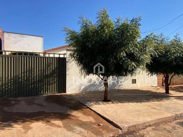 Casa com 3 dormitórios à venda, 80 m² por R$ 250.000,00 Conjunto Habitacional Juca Arantes Itumb