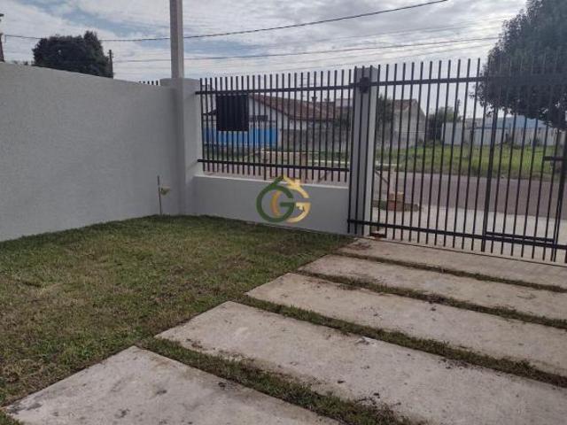 Casa com 3 dormitórios à venda, 81 m² por R$ 650.0
