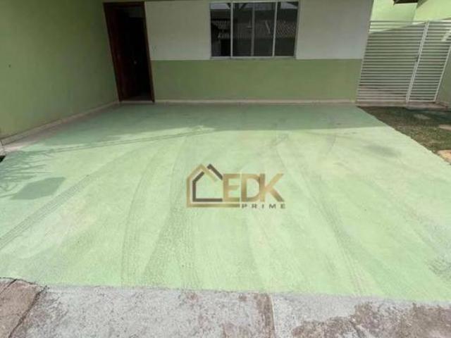 Casa com 3 dormitórios à venda, 81 m² por R$ 720.000,00 Itapema Guararema/SP