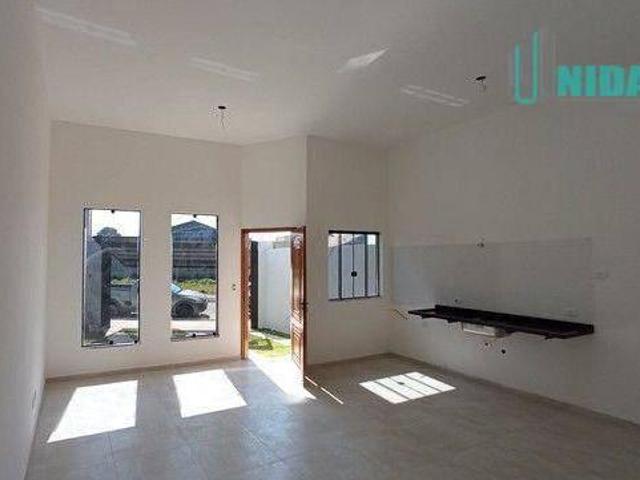 Casa com 3 dormitórios à venda, 82 m² por R$ 305.000,00 Chácara Flórida Taubaté/SP