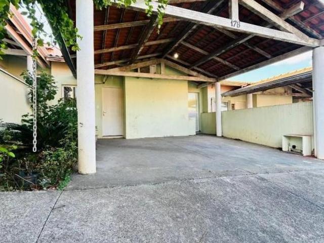 Casa com 3 dormitórios à venda, 87 m² por R$ 350.000,00 Condomínio Villa Di Lu