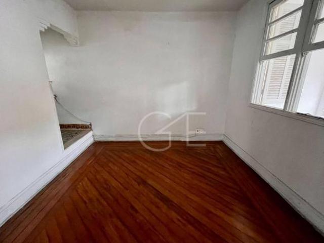 Casa com 3 dormitórios à venda, 88 m² por R$ 690.000,00 Pompéia Santos/SP
