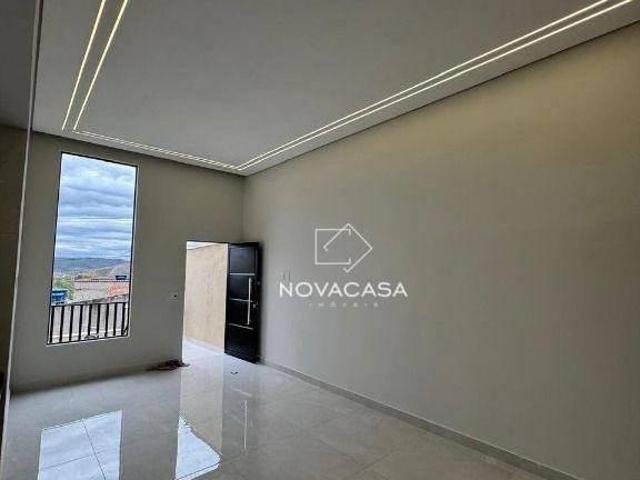 Casa com 3 dormitórios à venda, 90 m² por R$ 420.000,00 Vida Nova Vespasiano/MG
