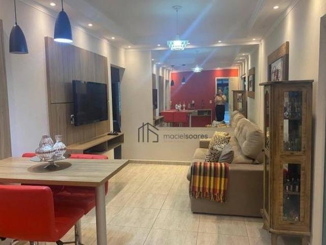 Casa com 3 dormitórios à venda, 90 m² por R$ 700.000,00 Quinta das Laranjeiras Jaguariúna/SP