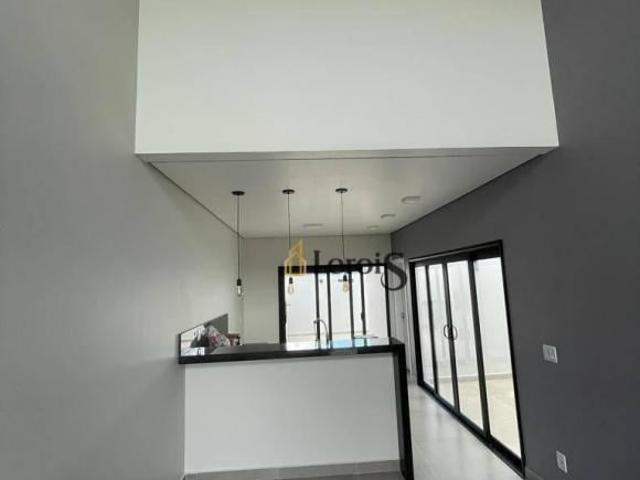 Casa com 3 dormitórios à venda, 90 m² por R$ 690.000,00 Condomínio Villagio Ipanema I Sorocaba/S