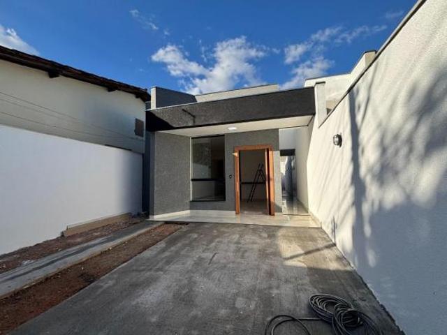 Casa com 3 dormitórios à venda, 90 m² por R$ 750.000,00 Jardim Casa Branca Betim/MG