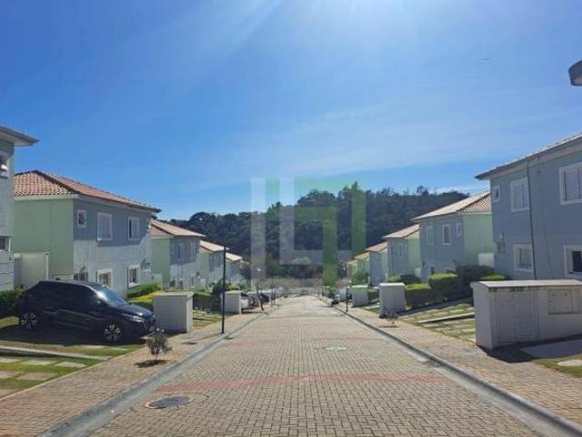 Casa com 3 dormitórios à venda, 90 m² por R$ 800.000,00 Condomínio Bella Colônia Jundiaí/SP